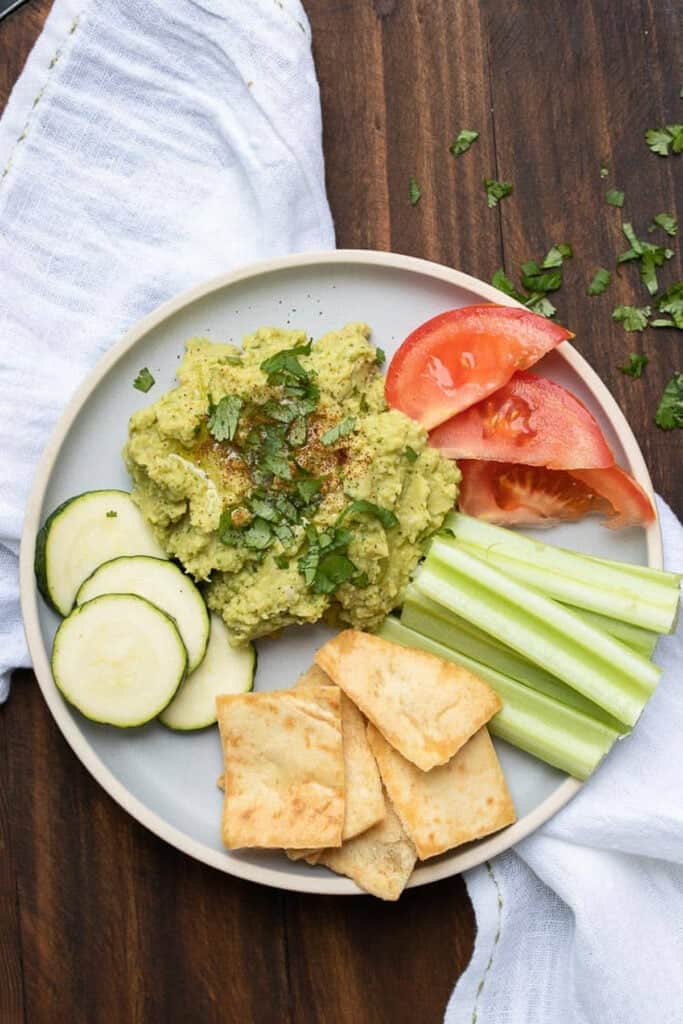 Easy Greek Hummus Recipe (Ready In 5 Minutes!) | The Picky Eater