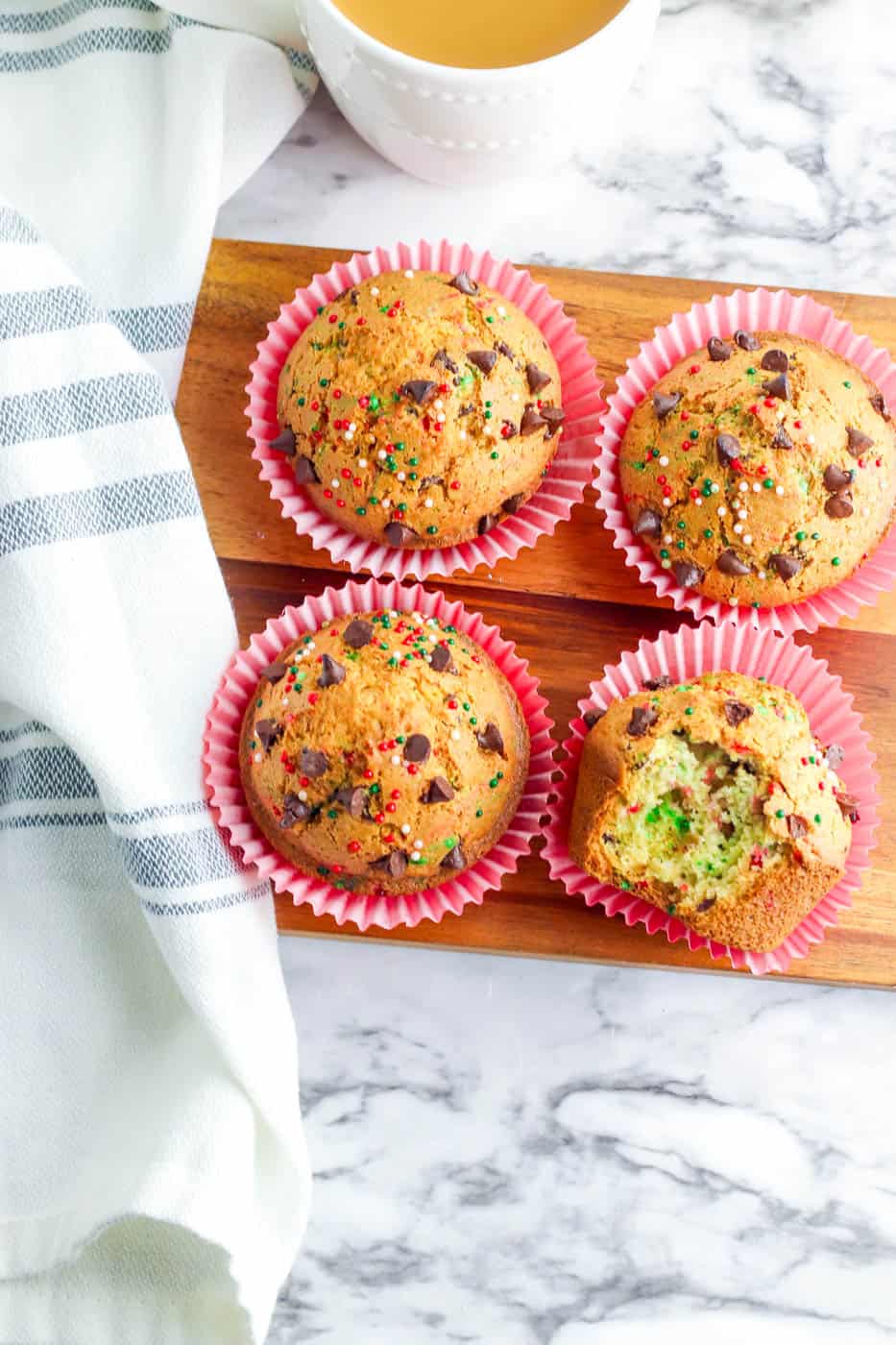 Christmas Muffins with Chocolate Chips | The Picky Eater