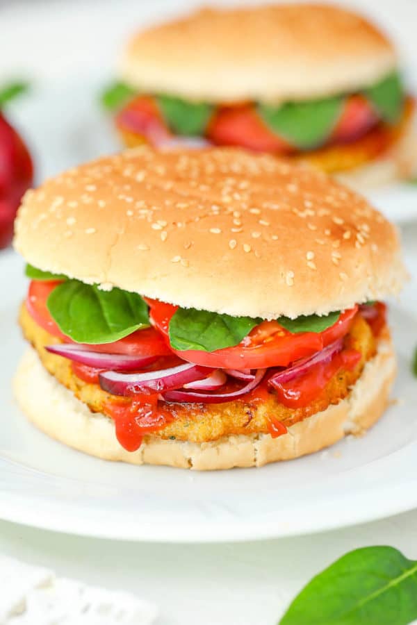 Tex-Mex Pinto Bean Burgers (Easy, Vegetarian) | The Picky Eater