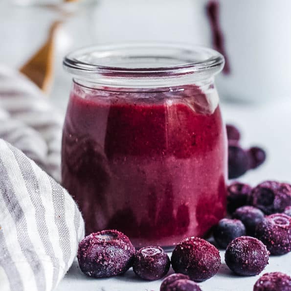 Blueberry Puree: Baby Food Recipe | The Picky Eater