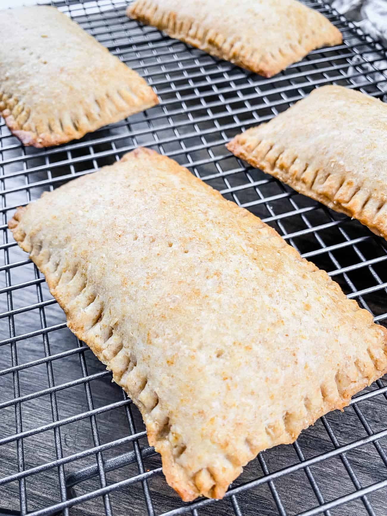 Healthy Vegan Pop Tarts with Strawberry Filling | The Picky Eater