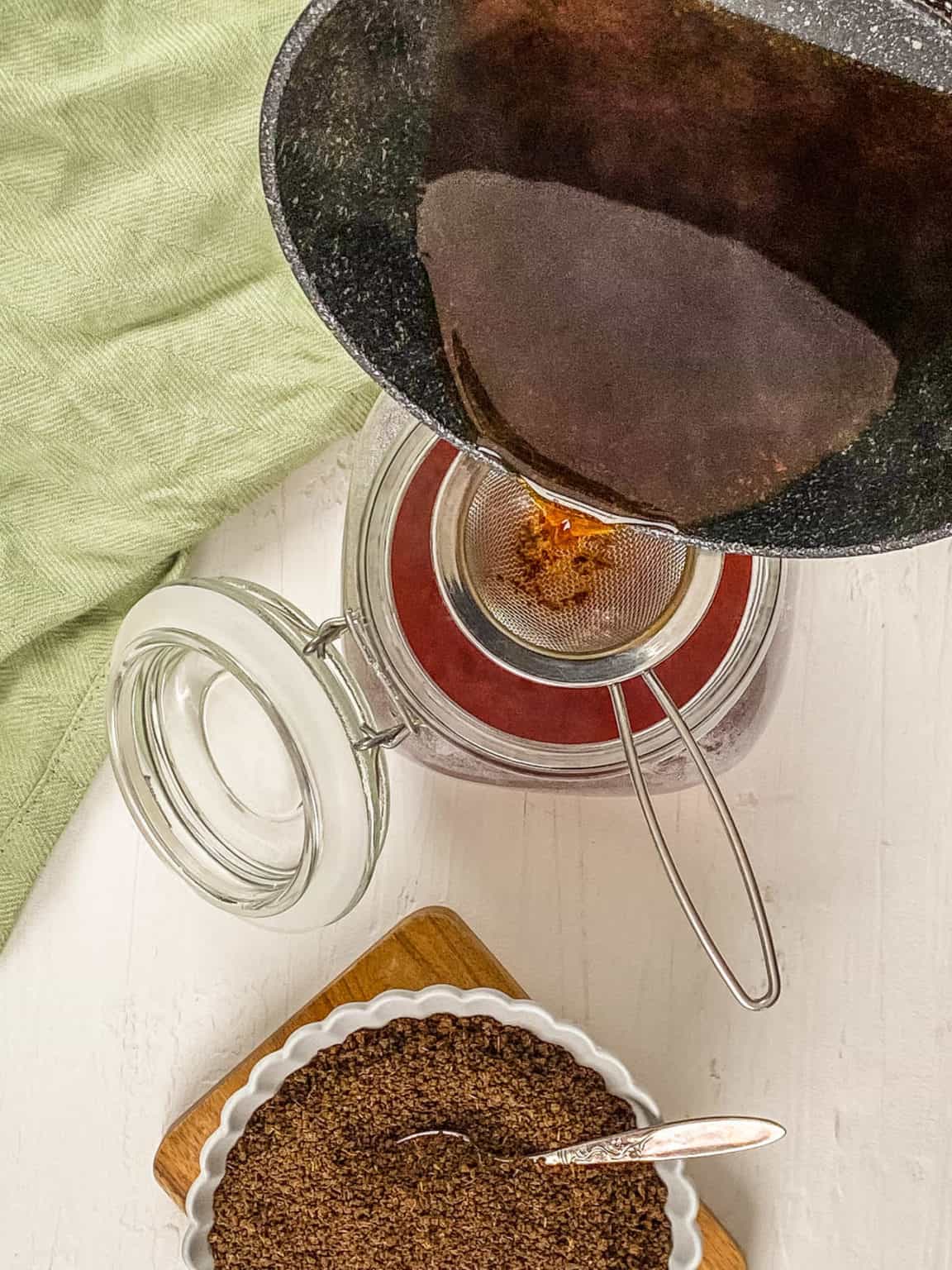 How To Make Milk Tea At Home (Boba Tea Recipe) | The Picky Eater