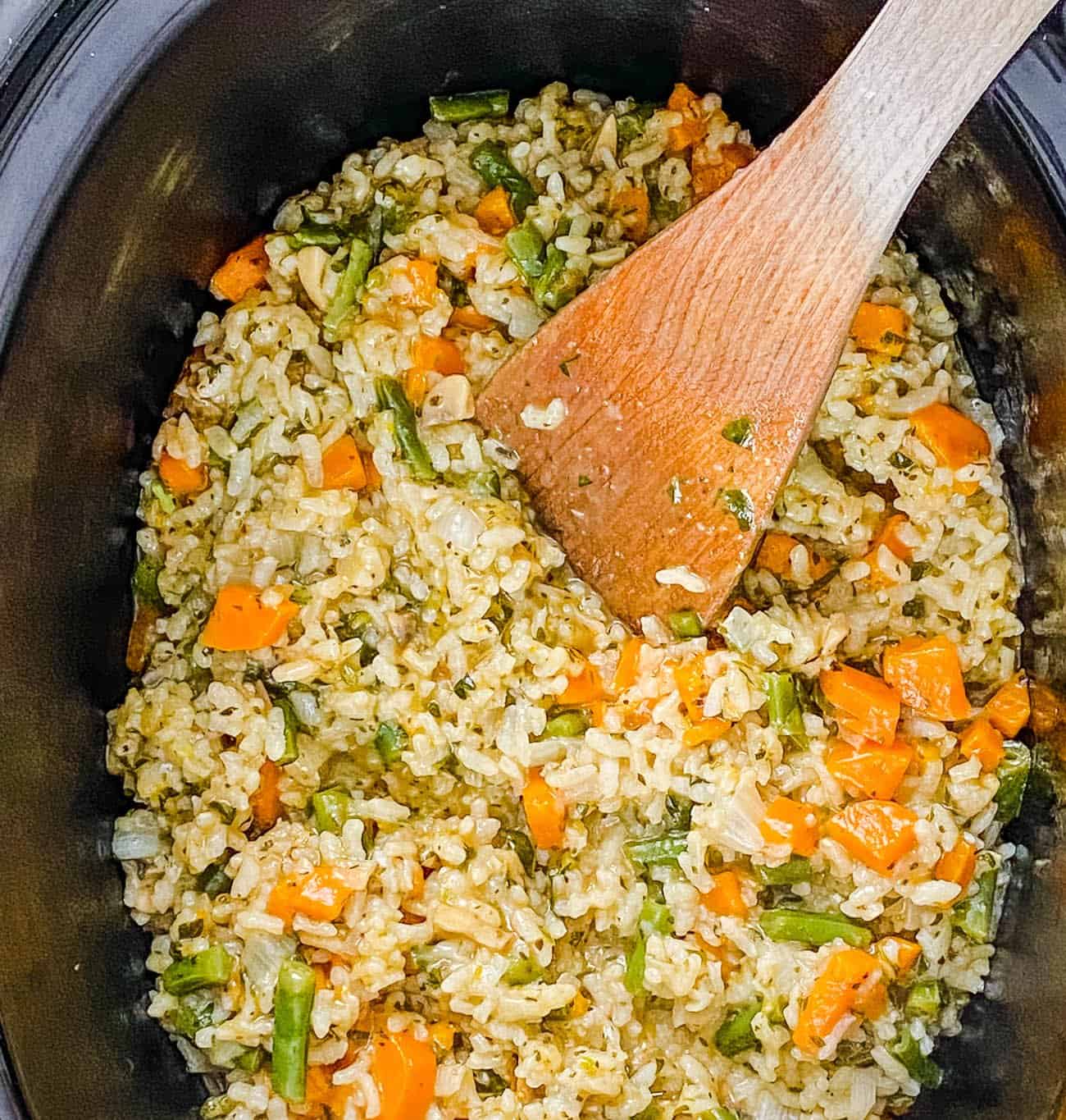 Healthy Risotto Recipe (Vegetarian Instant Pot Risotto) | The Picky Eater
