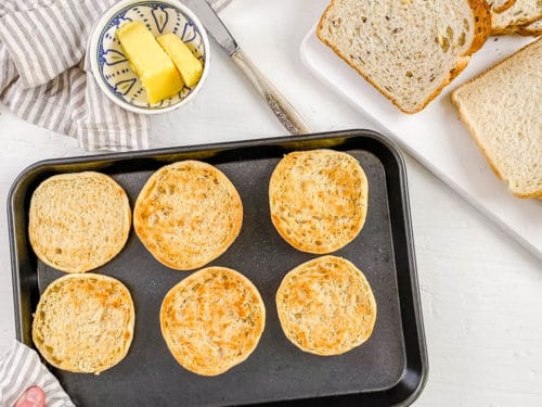 How To Toast Bread In The Oven | The Picky Eater