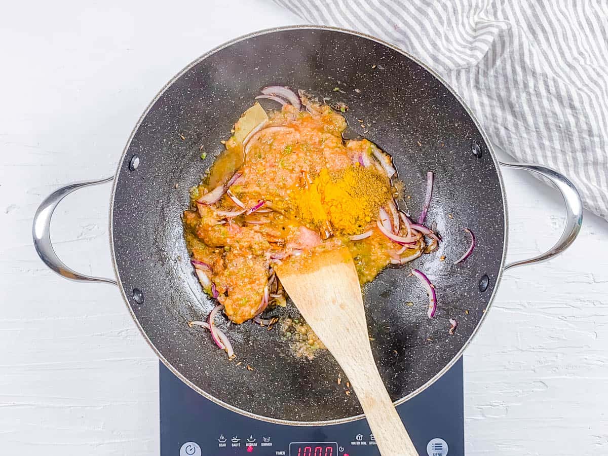 Vegan Biryani With Cauliflower | The Picky Eater