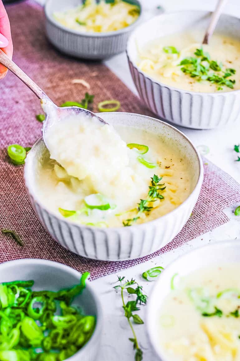 4 Ingredient Potato Soup (Easy 40-Minute!) | The Picky Eater