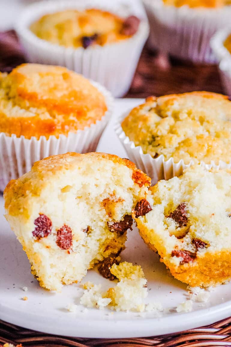 Vegan Chocolate Chip Muffins | The Picky Eater