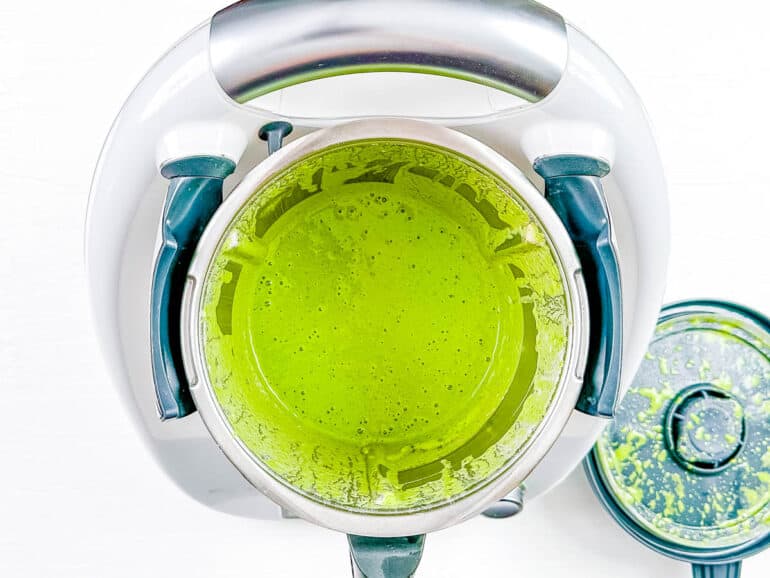 Blender Green Waffles (Made With Hidden Spinach!) | The Picky Eater