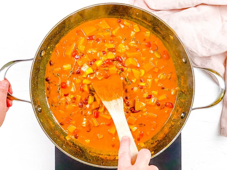 Caribbean-Style Stewed Red Beans (Vegan, Gluten-Free) | The Picky Eater