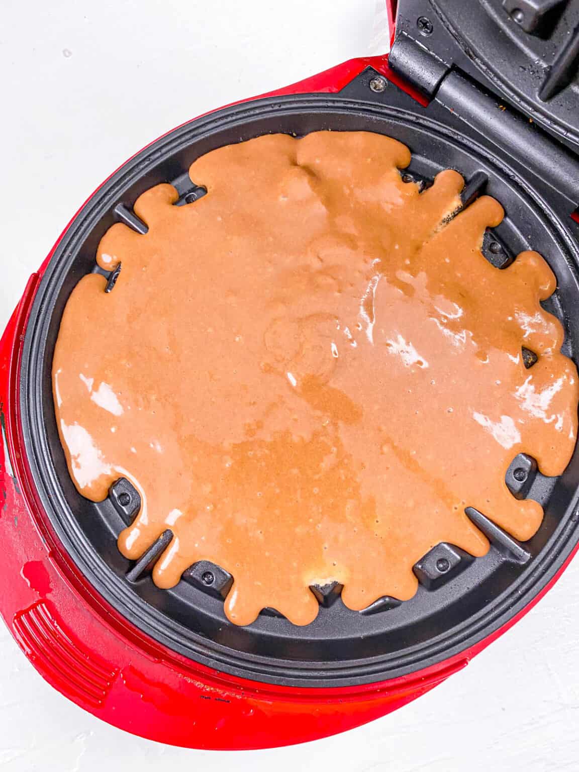 Nutella Waffles (Easy Recipe!) | The Picky Eater